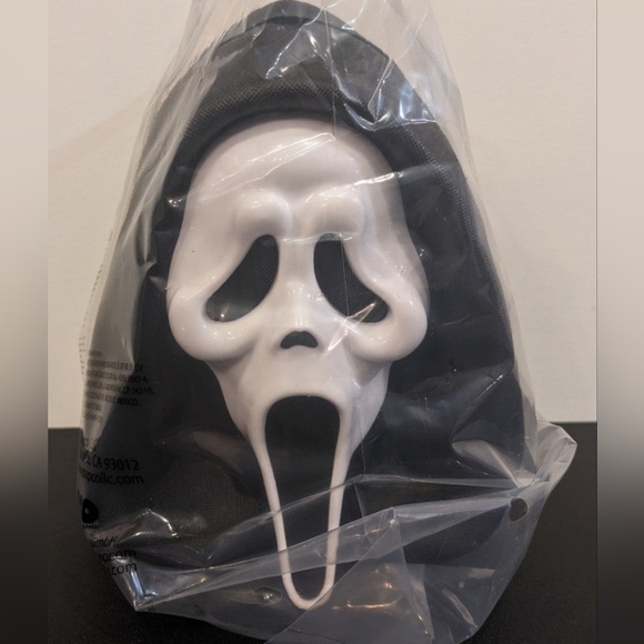 Cinemark Official Merchandise | Other | Scream Vi 223 Cinemark Official ...